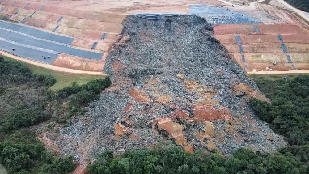 CCJ da Câmara derruba projeto que proíbe novos "lixões" em FRG e ...
